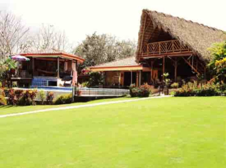 Increíble Villa Esparza Costa Rica Para Hasta 15 Personas - Puntarenas