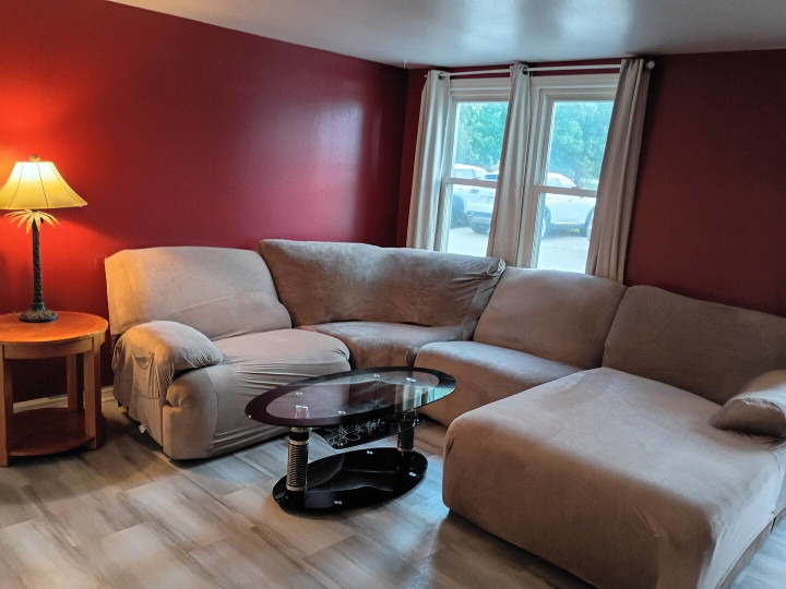 Townhouse Style Apartment. Easy Access To 94 - Kenosha, WI