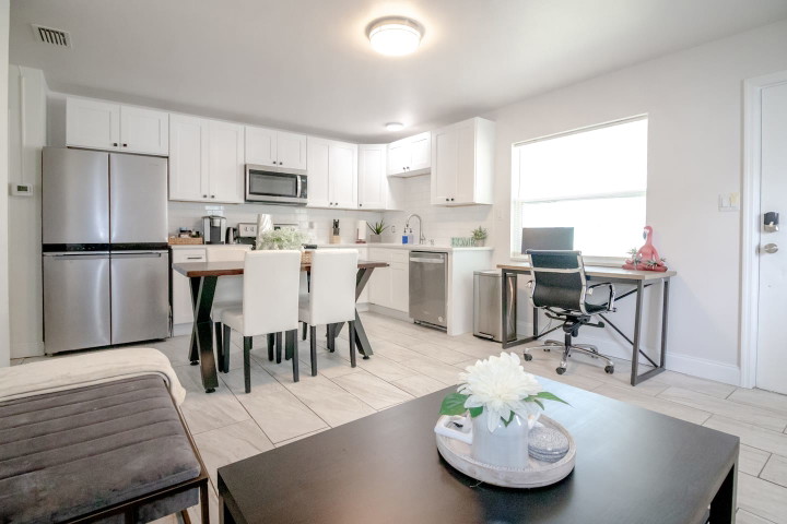 Charming 2br Home In Zephyrhills | Pet Friendly - Zephyrhills, FL