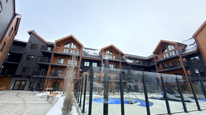 Spacious Group Stay Near Banff | 3br | 2carparking - Canmore