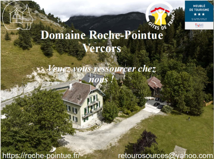 Grand Gîte De La Roche Pointue - 21 Pers - Domaine - Méaudre