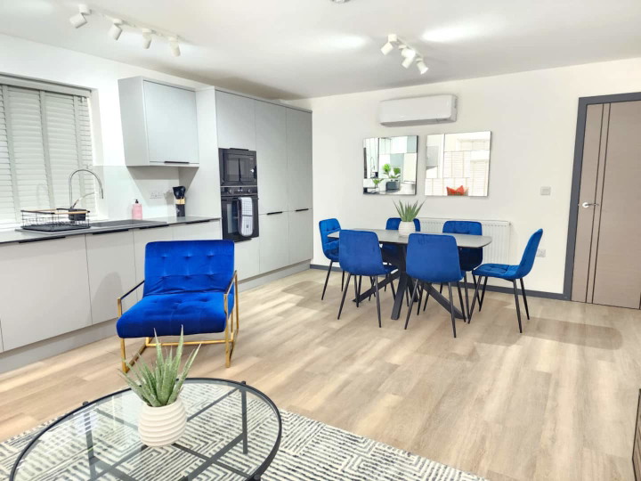 Luxury 2-bedroom With A/c, Free Parking,netflix - Oxford