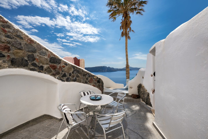 Hideaway Cave House - Oia