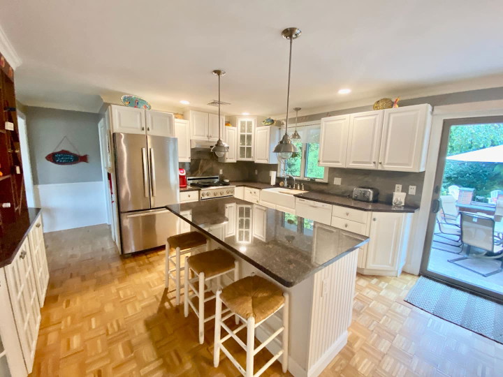 Pristine Bonnet Home With Generator - Narragansett, RI