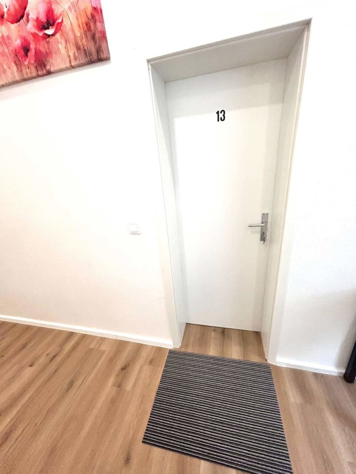 Twin Room With | 2 Single Beds & Desk 13 - Wuppertal