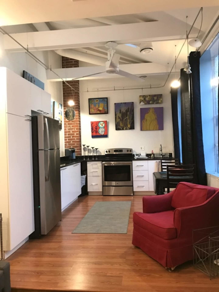 Art At 185 German Village - Columbus, OH