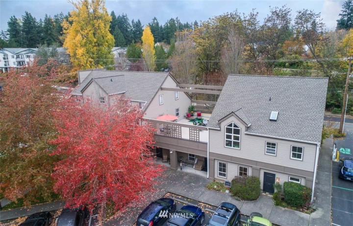 Downtown Bainbridge Condo - Bainbridge Island, WA