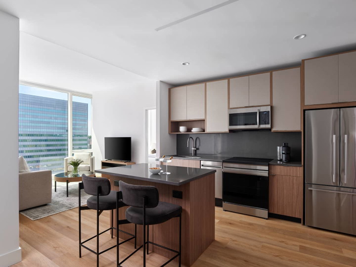 Spacious 1 Bed | Luxe Indoor Pool - White Plains, NY