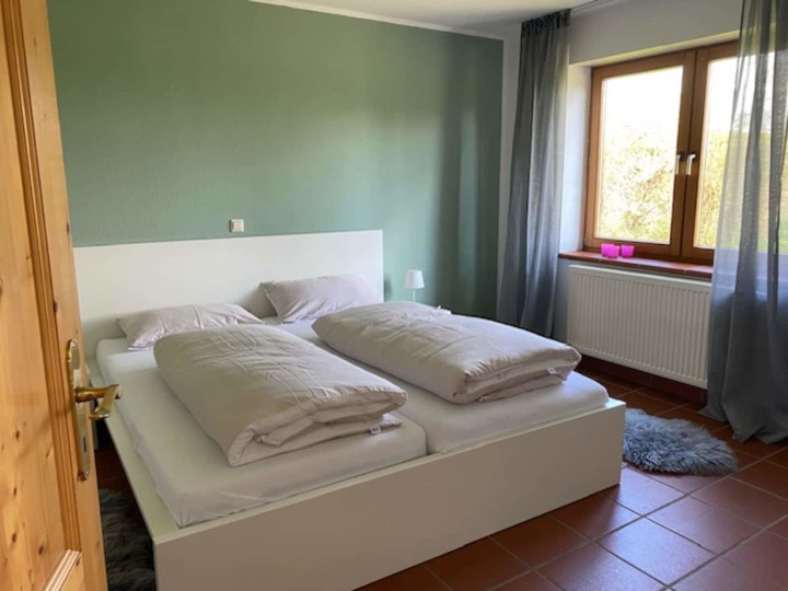 Ferienwohnung In Wunderschöner Ruhiger Lage - Aalen