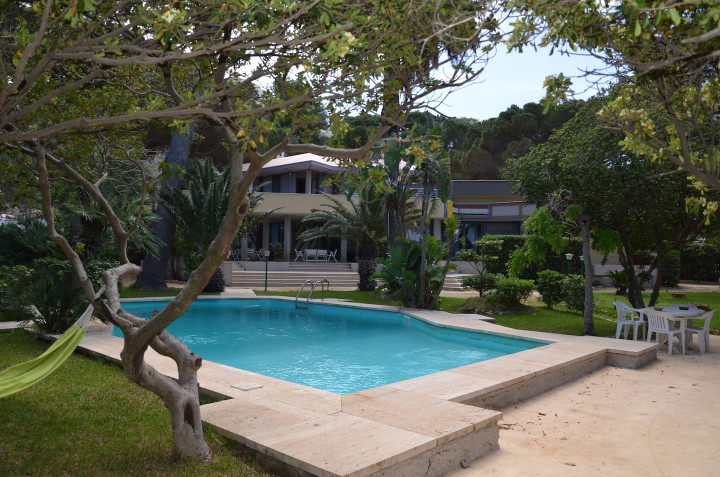 Bungalow In An Artistic Villa (Mondello, Pa, Italy) Beachfront, Sea And City - Palermo