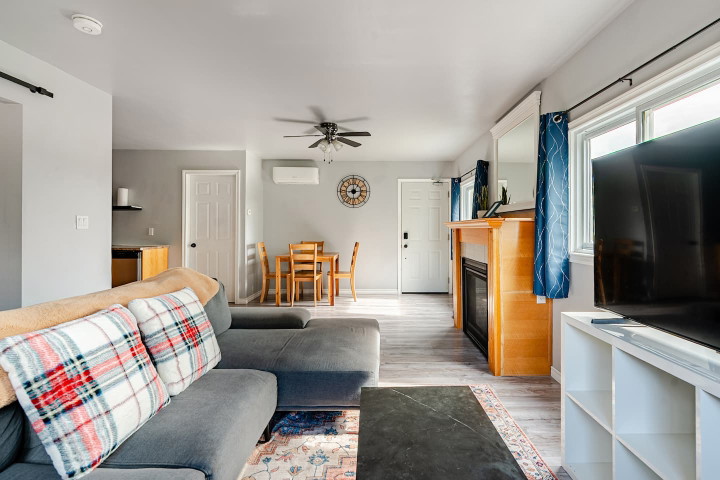 Cozy Loft In Kingston - Kingston