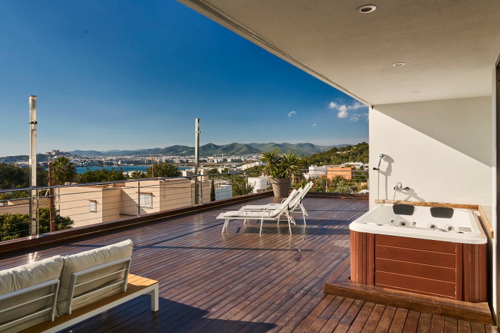 Talamanca Villa 3 Bedrooms Ensuite, Nice Ocean View - Ibiza