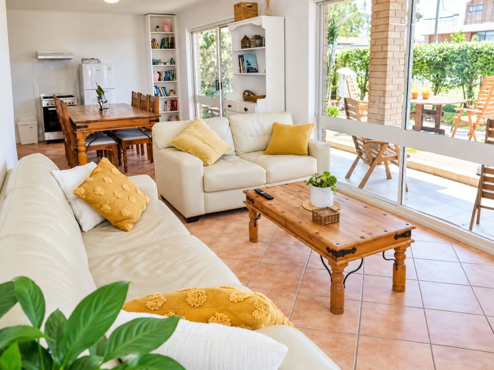 Arlingtons - Beachy Unit | 2br + Private Garden - Portarlington