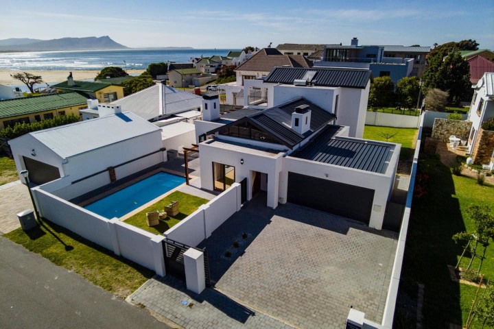 Sitari On Sea | Pool | Sea Views | Kleinmond - Kleinmond