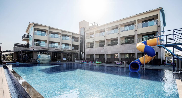 [흰수염고래 리조트] 제주 애월 감성 테마 패밀리 리조트·스탠다드·키즈놀이터·수영장·바베큐 - South Korea