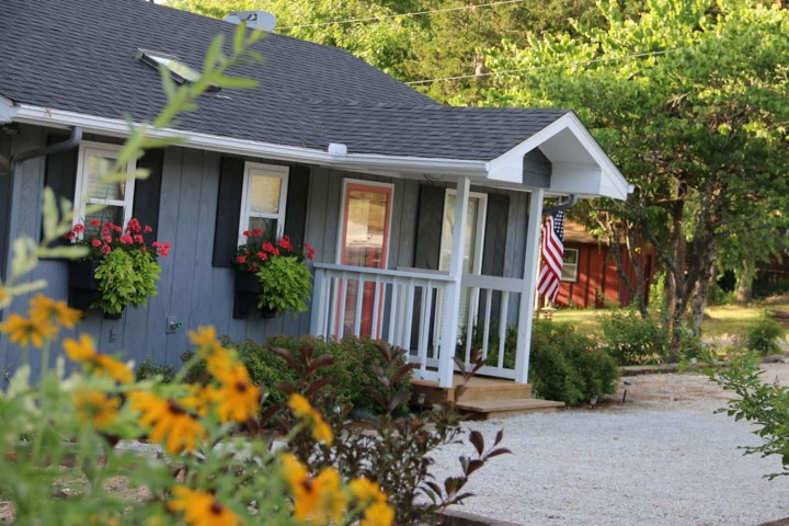Twin Pines Shanty, Dog Friendly. Sleeps 6. Lakeview. Free Wifi - Eureka Springs, AR