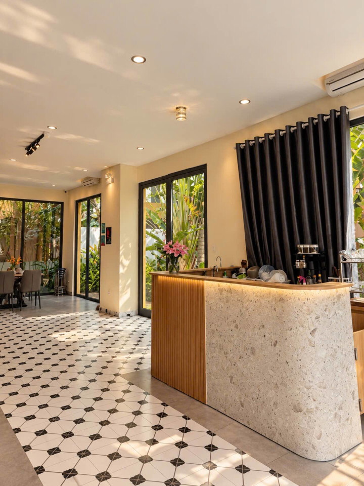 Villa 7 Phòng Ngủ ! Hồ Bơi Lớn! - Phú Quốc