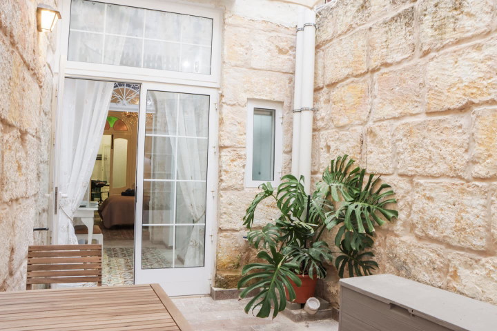 Maisonnette Traditionnelle Avec Jardin Intérieur/jacuzzi - Malte