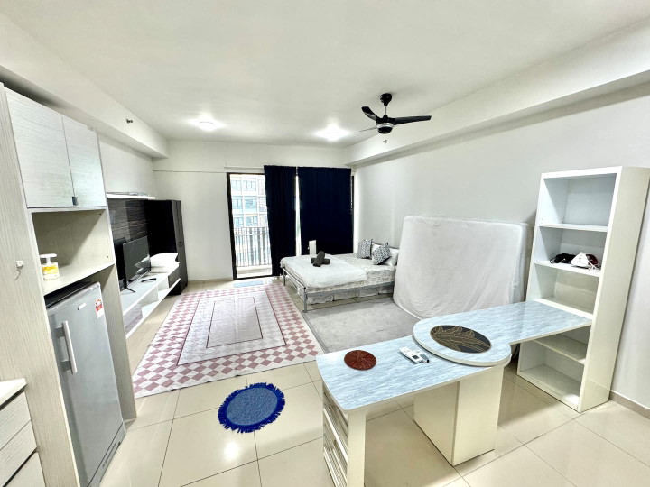 Finaliya I-soho, Entire Studio Unit10 With Balcony - Klang