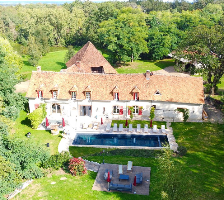Superbe Maison De Campagne à 1h40 De Paris - Cher