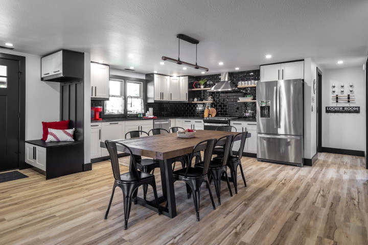Game Day Retreat | Walk To Nexus + Fenced Yard - Columbus, IN