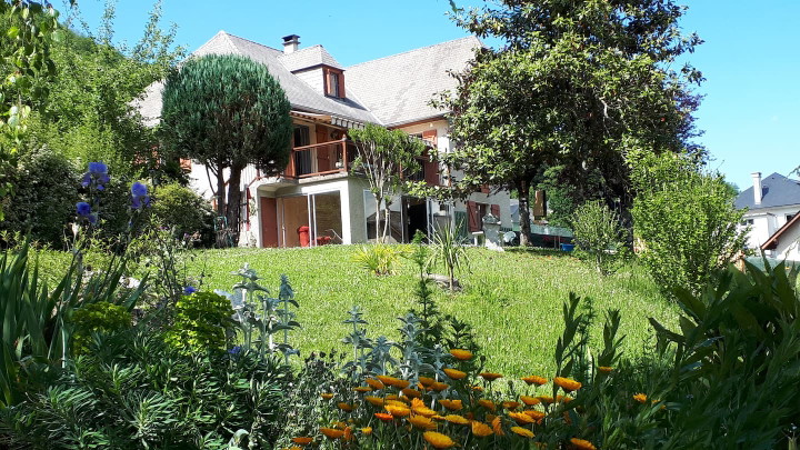 Maison Spacieuse Avec Terrasse Et Jardin - Argelès-Gazost
