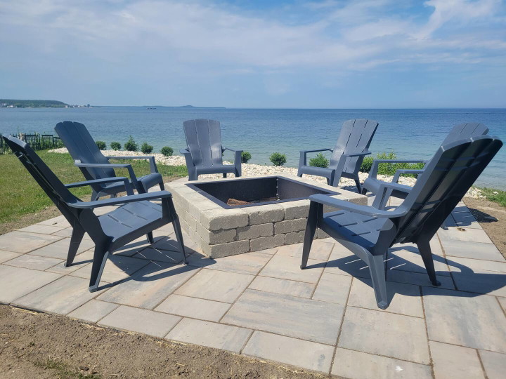 Charming Lake House With Stunning Views - St. Ignace, MI
