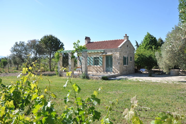 Peaceful Urla Vineyard House - Urla