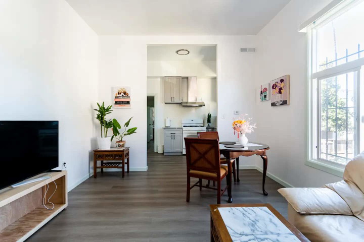 Condo Unit 2 In Central Oakland - Oakland, CA