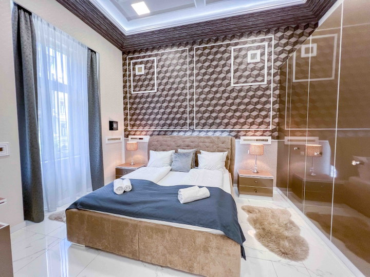 Un Appartement Glamour Et Luxueux Au Liberty Bridge - Budapest
