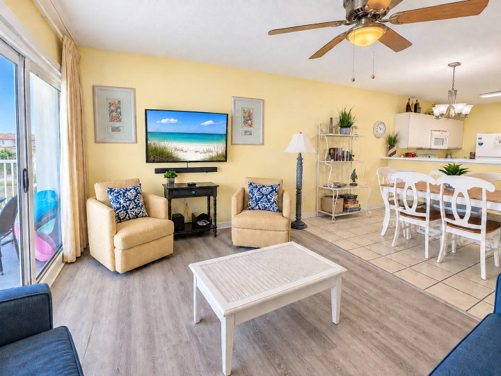 Pet Friendly Top Floor Gulf Views Beach Setup - Miramar Beach, FL