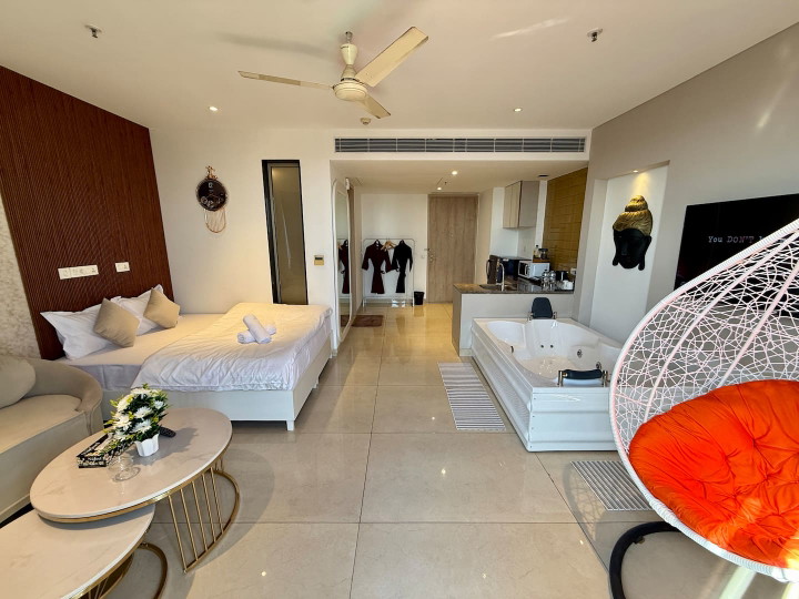 Appartement De Luxe Avec Jacuzzi Et Patio 2 - Inde