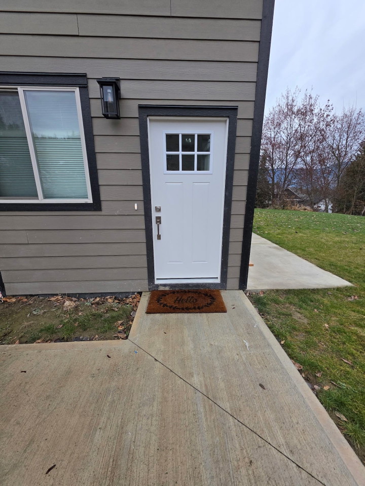 The Peach Suite - Salmon Arm