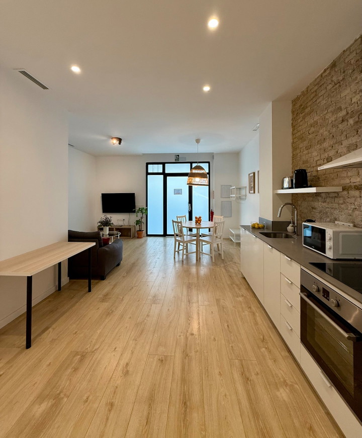 Apartamentos De Julio 2, Apartment Estación D... - Valencia