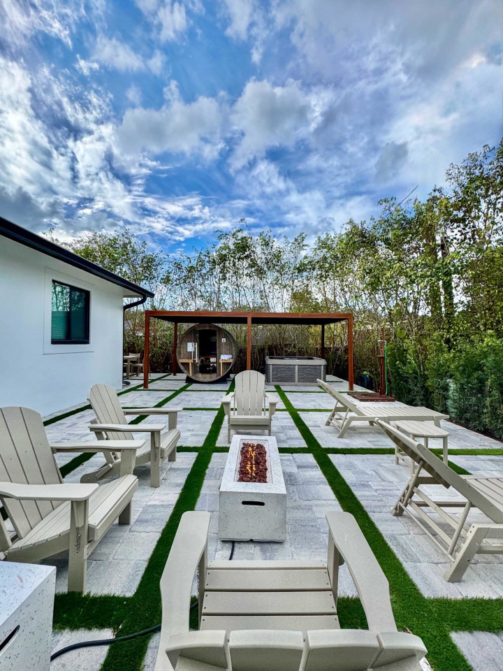 " Velvet Bloom Bubbling Spa Retreat With Sauna - Naples, FL