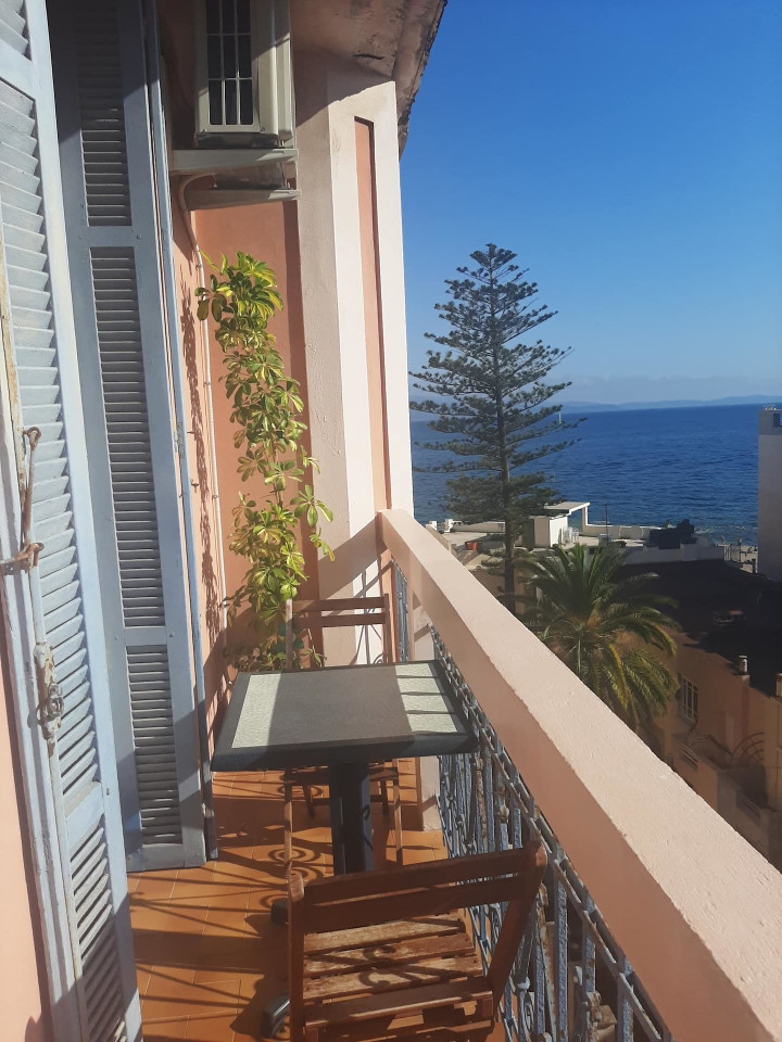 Bel Appartement Ajaccien Sur Plage & Commerces - Ajaccio