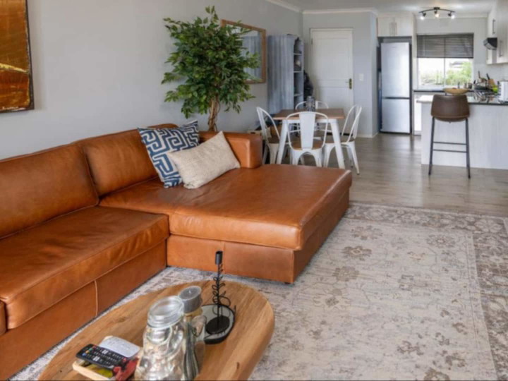 Refresh At 50 Whale Rock - Hermanus