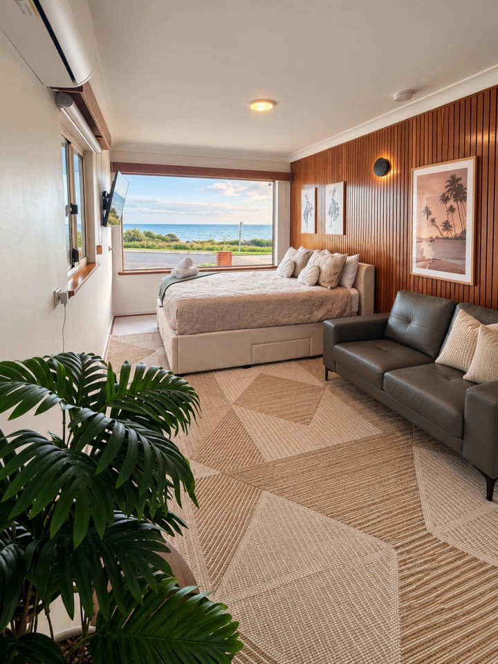 Prime Ocean View Steps
From Back Beach And Cbd - Bunbury