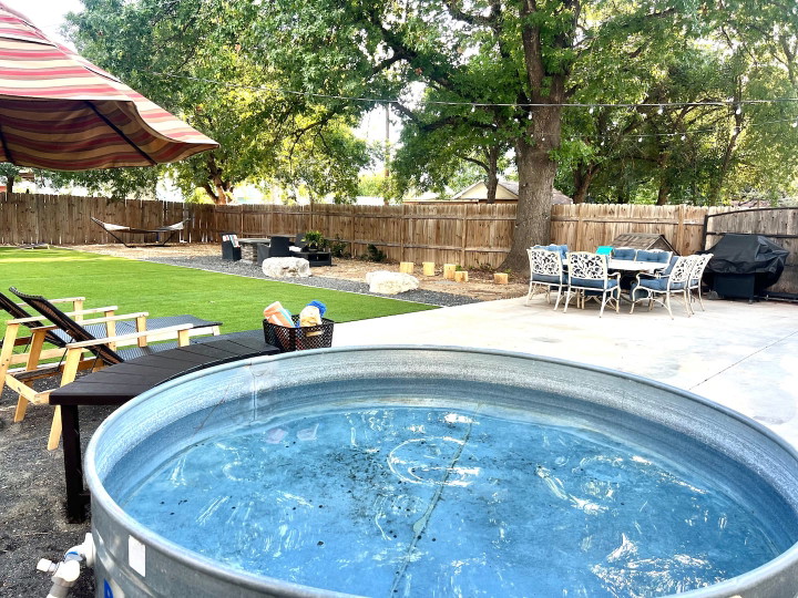 Backyard Oasis + Huge Yard Near Downtown - Texas