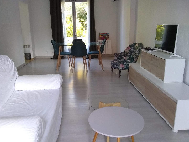 Coquette Maison Individuelle Entièrement Rénovée - Balaruc-les-Bains