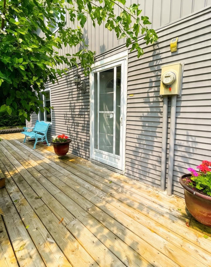 Sunny Stylish Suite | Serene Peaceful Getaway - Georgina