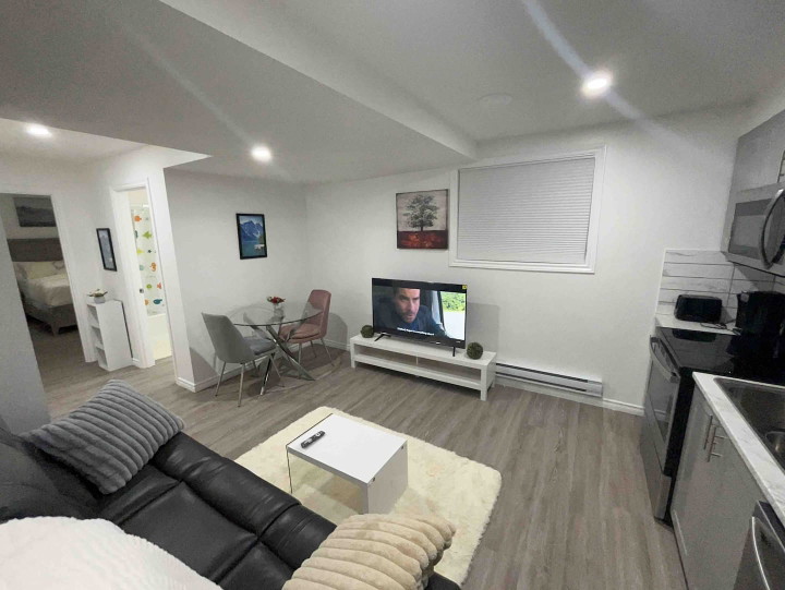 Guest Suite(vip) In Regina - Regina