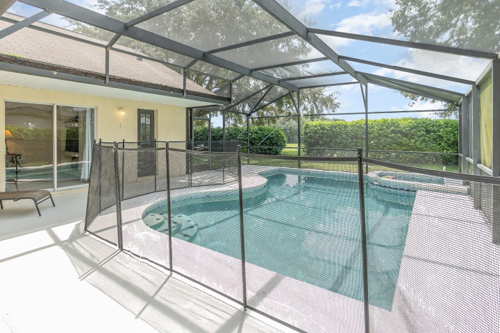 Close To Shops, Theme Parks & Restaurants With Pool, Spa & Games Room (16026) - Winter Garden, FL