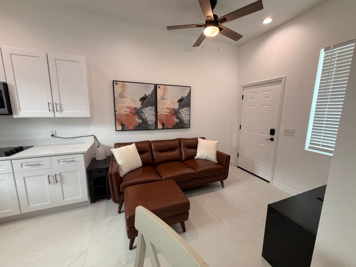 Brand New Two Bedroom Home, Private And Cozy - Riverview, FL