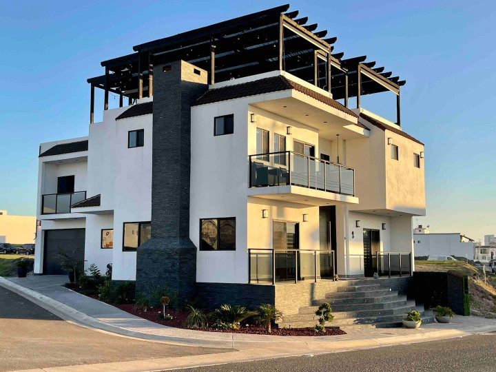 ~Villa Blanca~luxury Property W/180° Ocean Views. - Rosarito