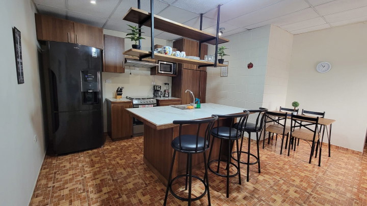 Garden Apartment - Santa Ana