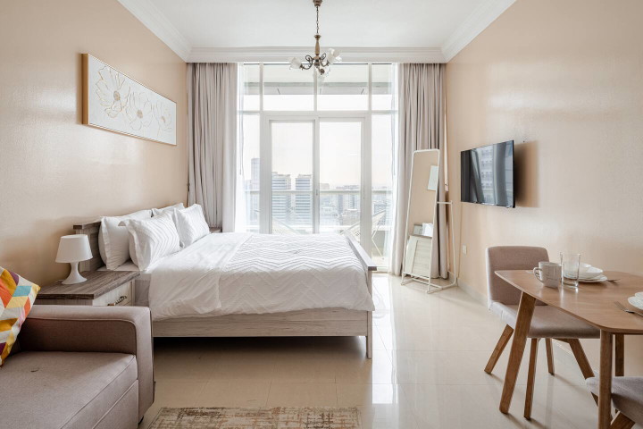 Chic Studio | Near The Beach| City View | Downtown - Sharjah