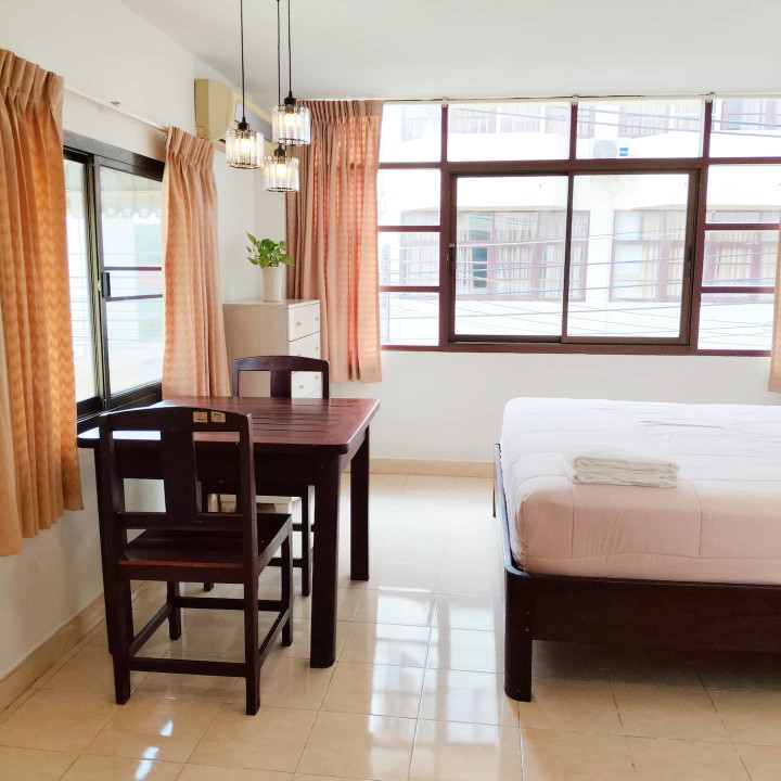 Deluxe King With Dining Space | Walk To Beach - Hua Hin