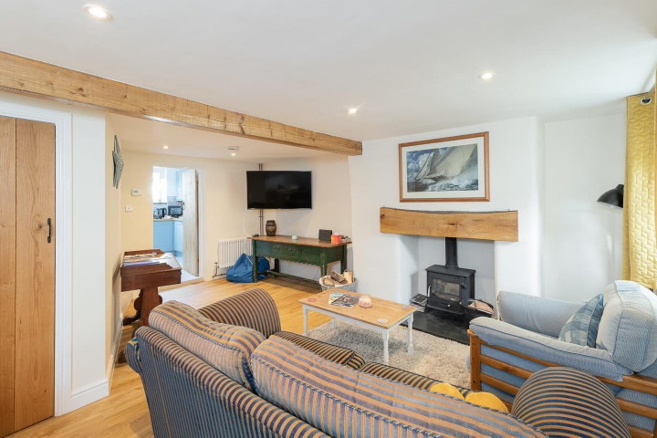 200 Year Old Character Cottage Close To Beach - 