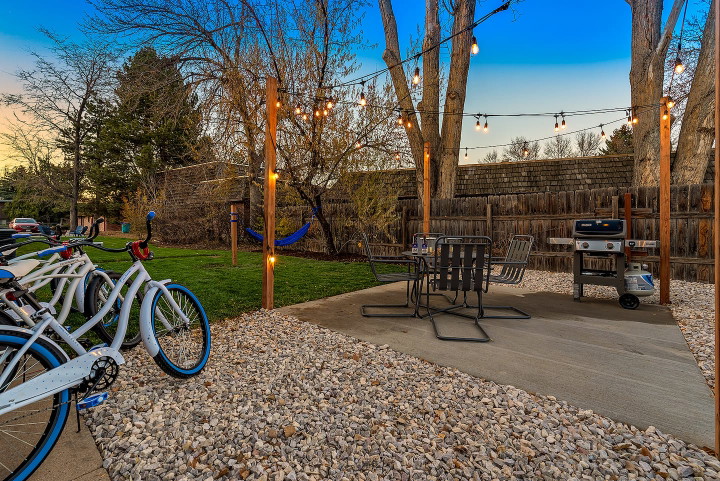 Ultimate Group Getaway | Big Yard, Fire Pit, Grill - Fort Collins, CO